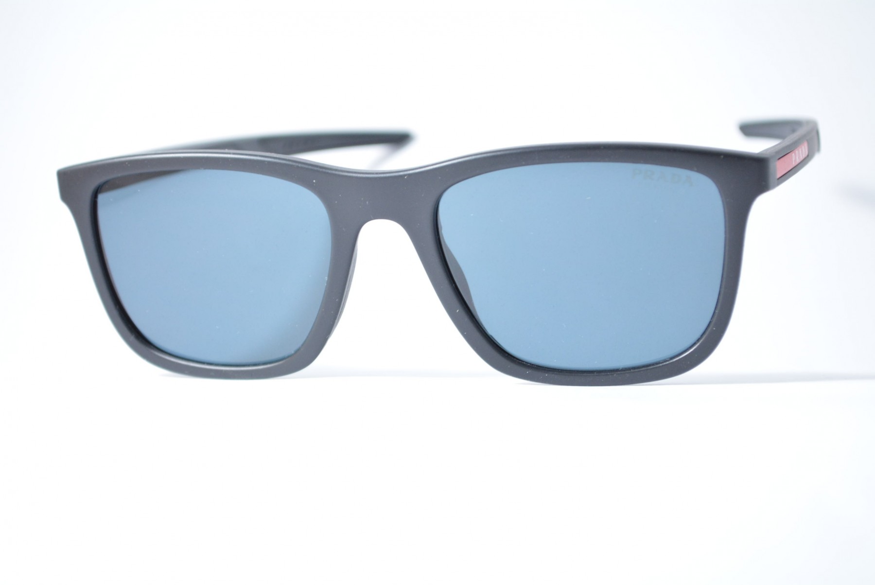 óculos de sol Prada Linea Rossa mod sps10w dg0-09r Ótica Cardoso